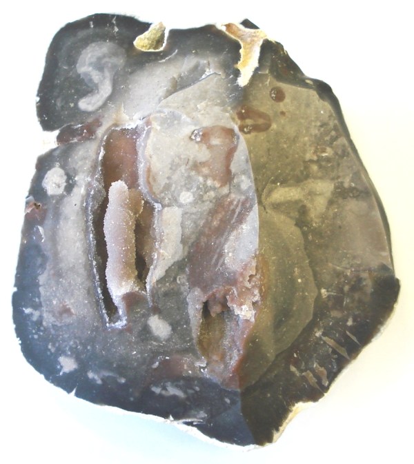 Flint with quartz crystals – UK Fossil Collecting