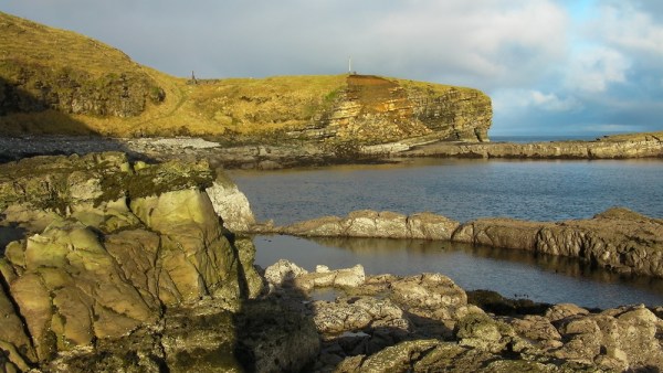 Scotland – Skye – UK Fossil Collecting