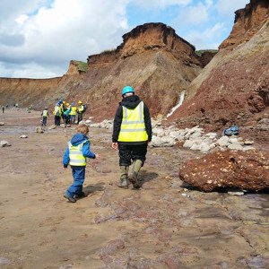 Compton Bay – UK Fossil Collecting